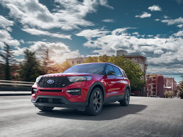 Quirk Ford Inc | Ford Dealership in Quincy MA