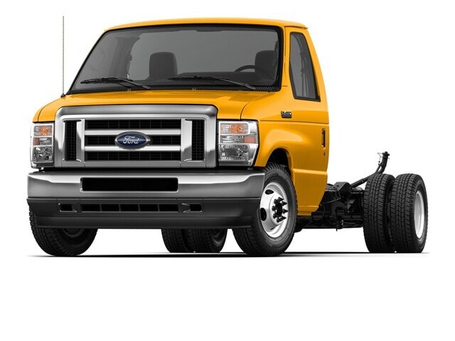 2026 Ford E-450 Cutaway Truck Digital Showroom | Lewis Ford of Dodge City