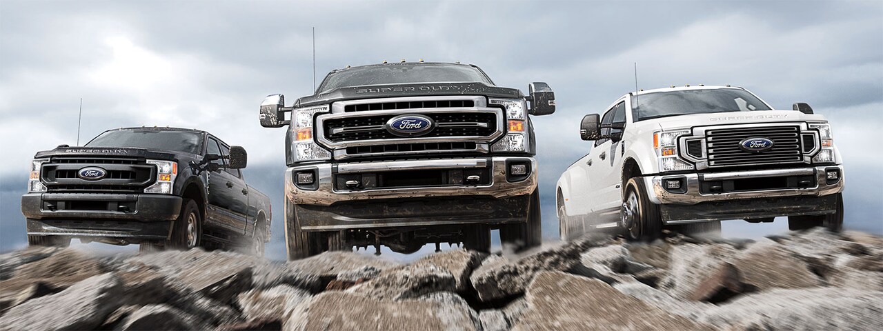 New Ford & Used Cars For Sale | Courtesy Ford Altoona, PA